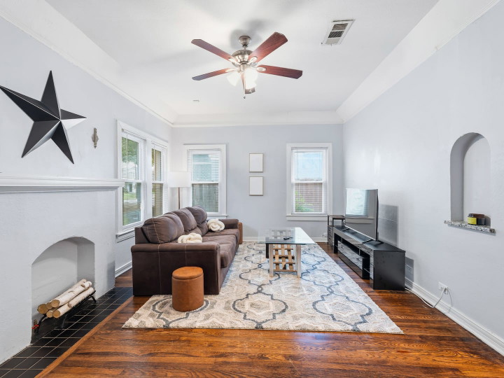 Cozy Home | Knox Henderson | Nightlife | Sleeps 8 - Dallas, TX