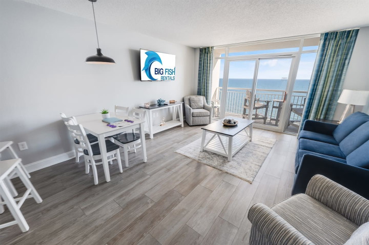 New Direct Ocean Front,bay Watch,pools, Great View - North Myrtle Beach, SC