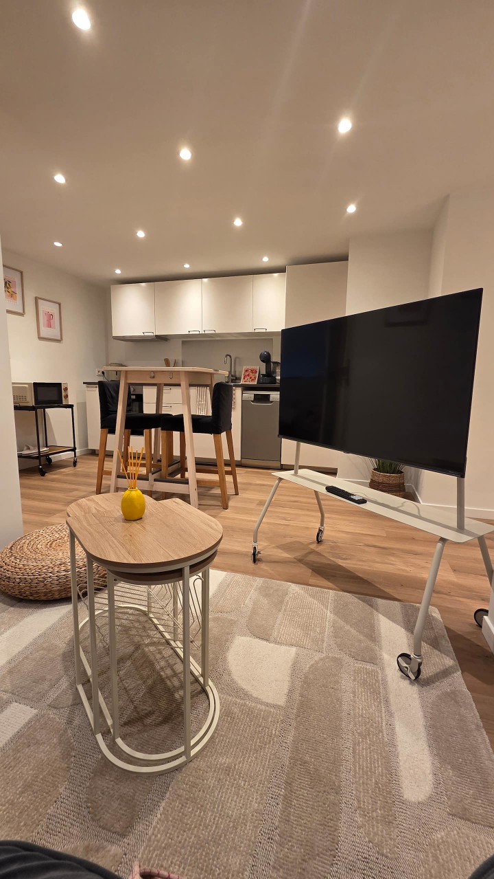 Charmant Studio Chaleureux Pour 2 Personnes - Wavre