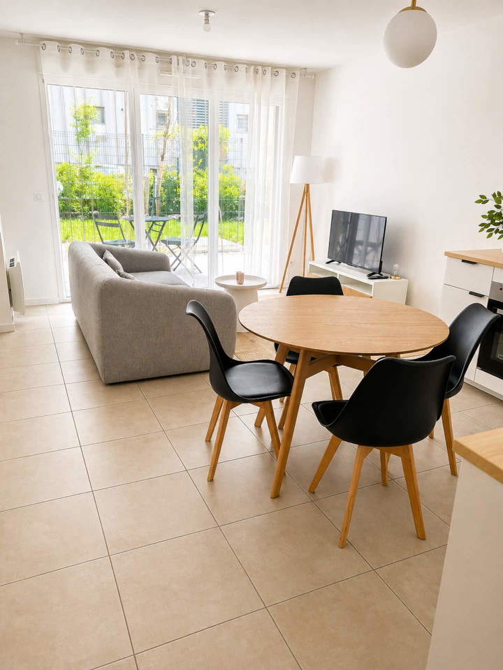Modern Apartment With Private Terrace - Lyon