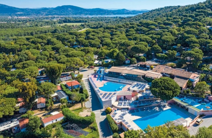 Mobil Home 3 Chambres Avec Clim. - Saint-Tropez