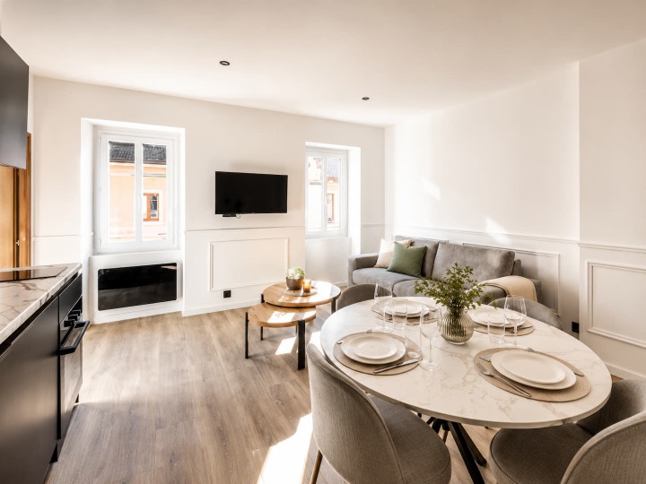 Thonon Rue Piétonne: Design & Wifi - Thonon-les-Bains