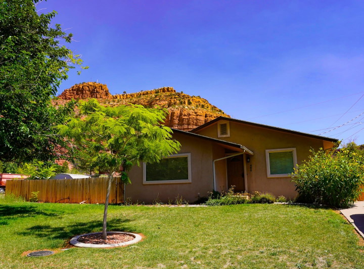 Family Home In Kanab W/ Private Hot Tub, Near Zion - Kanab, UT