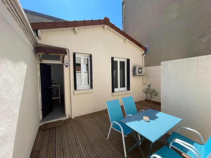 Maison De Charme , Bien Agencée , Bien éQuipée - Paris