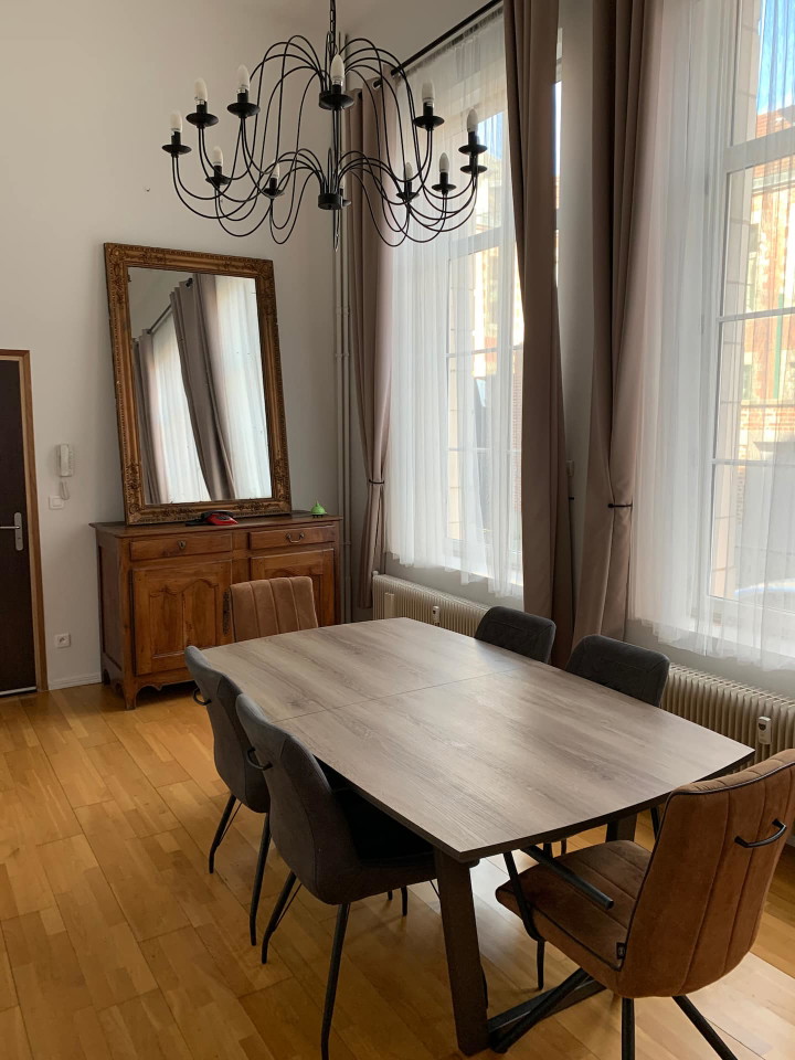 Bel Appartement Plein Coeur De Ville Avec Parking - Arras