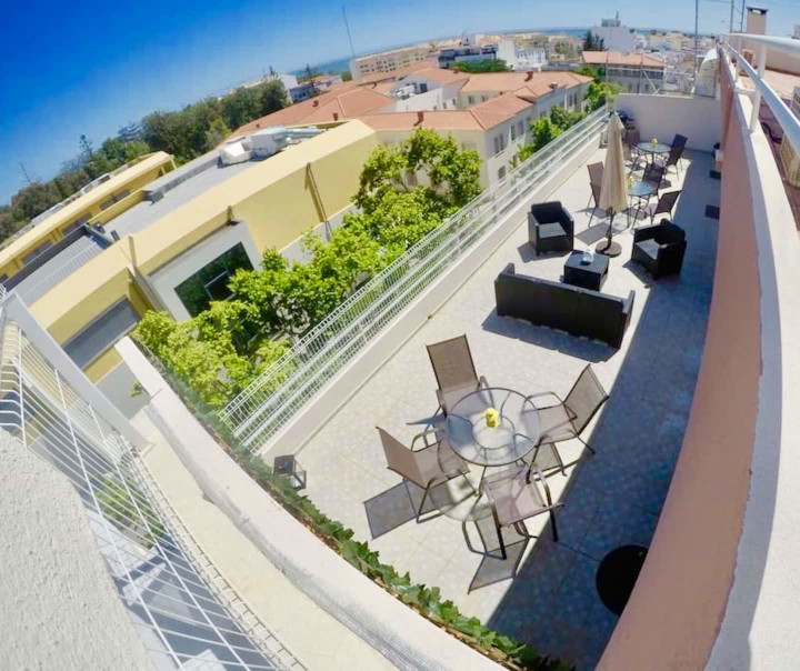 Penthouse With Huge Balcony In Central Faro - Faro
