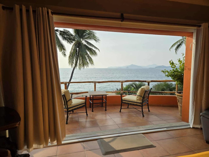 Beachfront Home In Manzanillo Sol - Waves Room - México