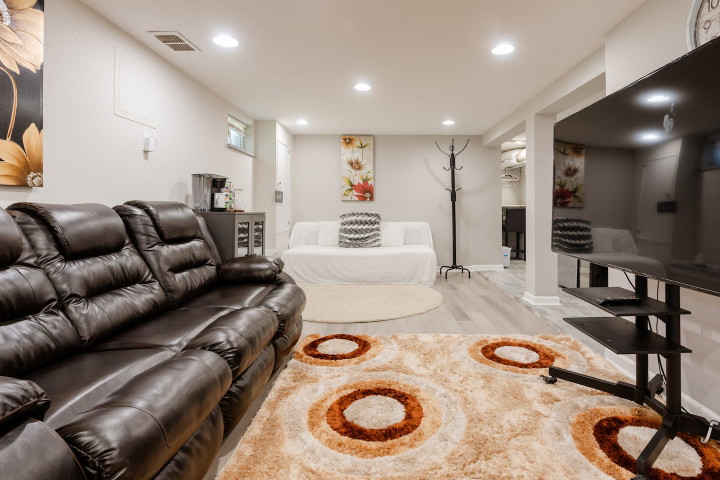 Beautiful Apt In Great  Location - Paterson, NJ