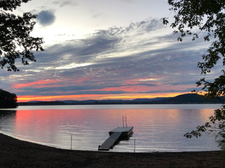 Cnu 10 Min-sevierville 45 Min.private Dock.firepit - Jefferson City, TN