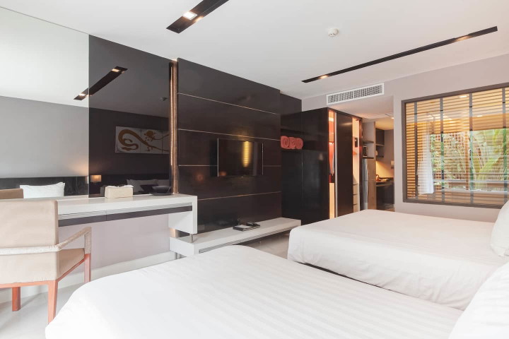 The Charm Patong-beachfront Private Deluxe Studio - Patong Beach
