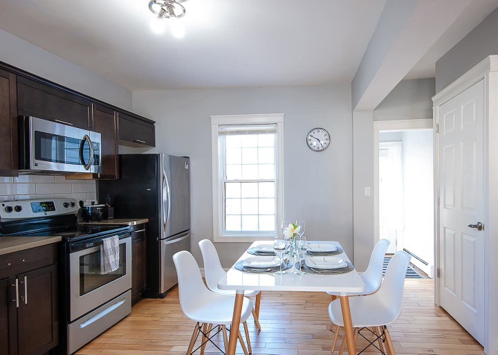 65 - Modern Super Bright 2bd Downtown - Charlottetown