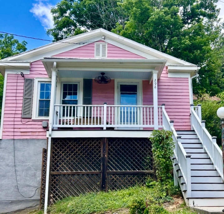 The Pink House - Staunton, VA