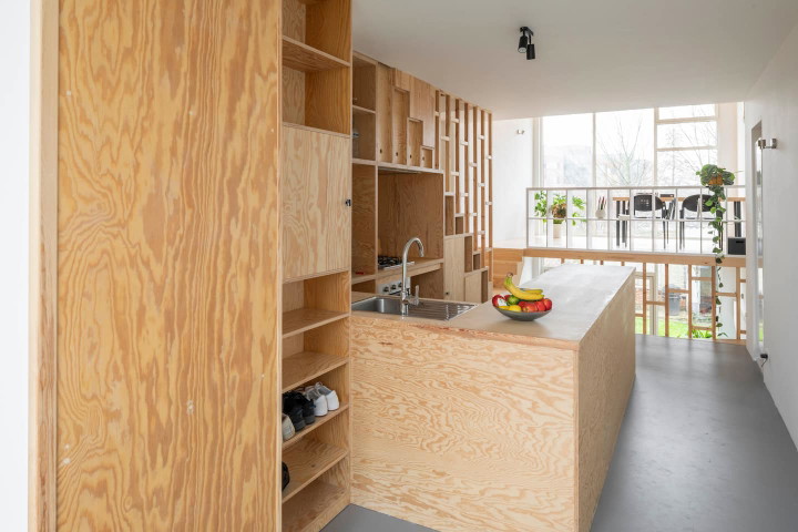Design Townhouse With Garden & Water Views - Mechelen
