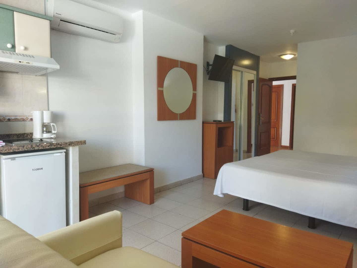 Estudio En Puerto De La Cruz. - Îles Canaries