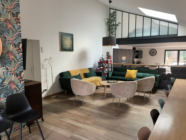 Villa Avec Piscine, Spa 15-20 Personnes - Aizenay