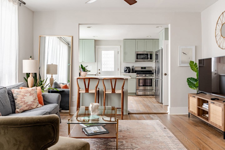 Capitol Hill Bungalow - Seattle, WA