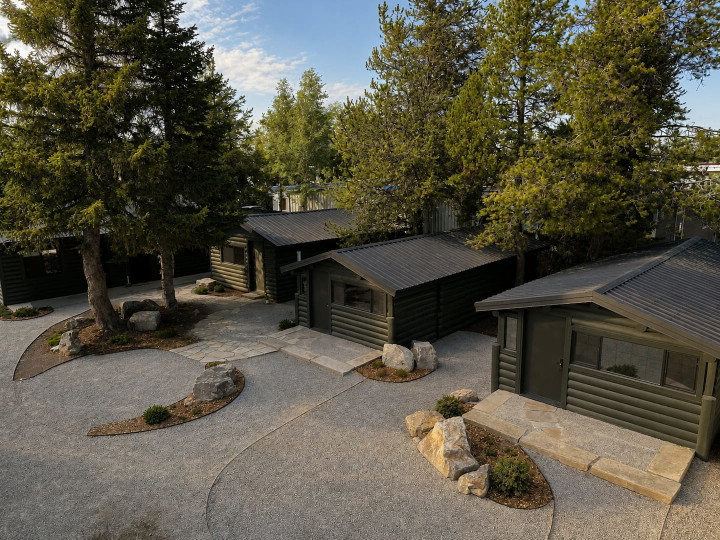 The Rory | Small Cabin Near Yellowstone - West Yellowstone, MT