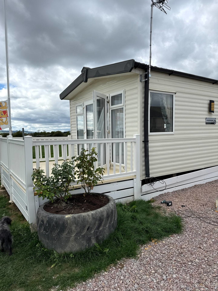 Meadow View Caravan - Broadway
