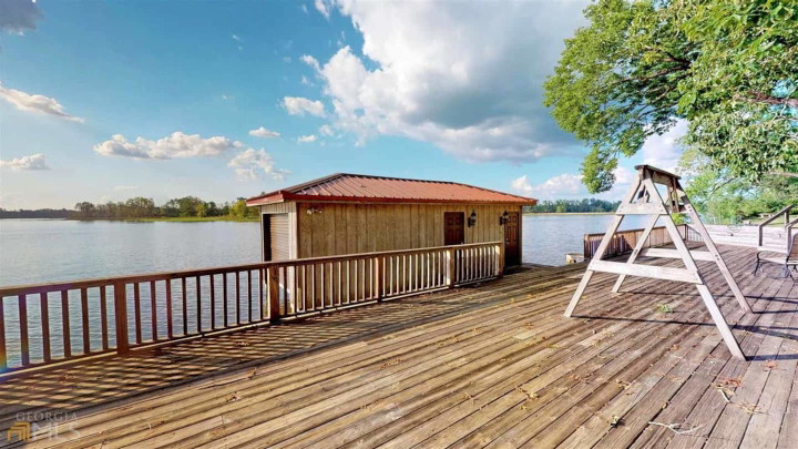 Lake House On Cromartie Beach - Albany, GA