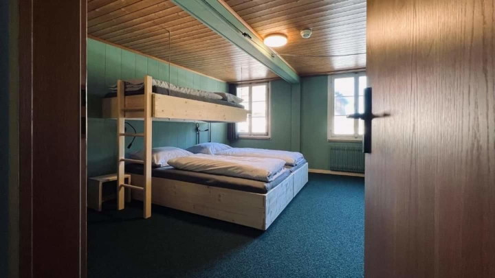 Dreibettzimmer Mit Eigenem Bad - Engelberg