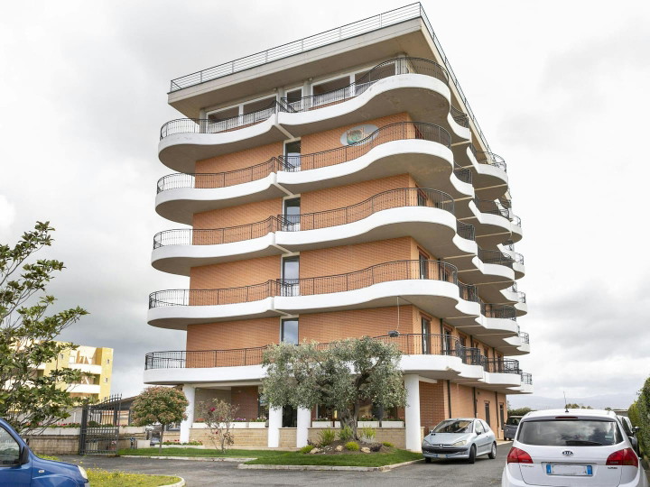 B&b Hotel Pomezia Cortese - Pomezia