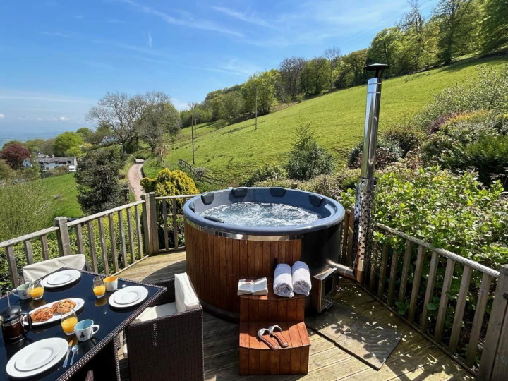 2 Bed In Abergavenny (Oc-83894) - Abergavenny
