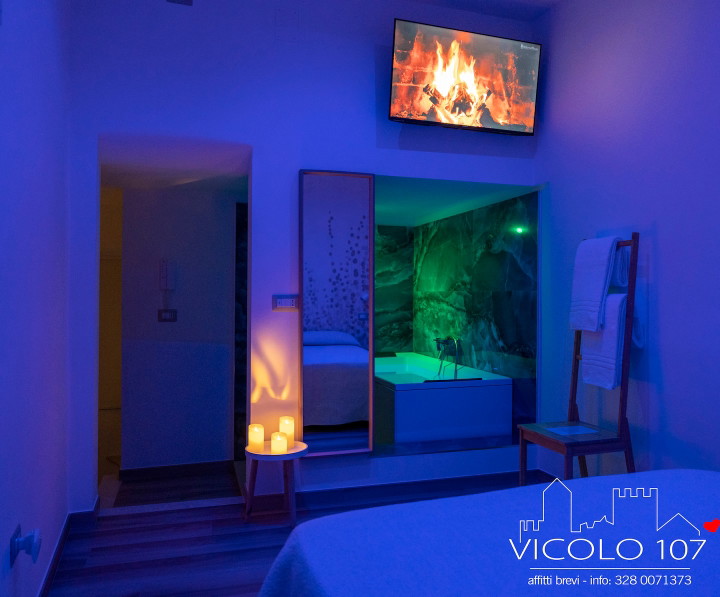 Vicolo 107 - Italy