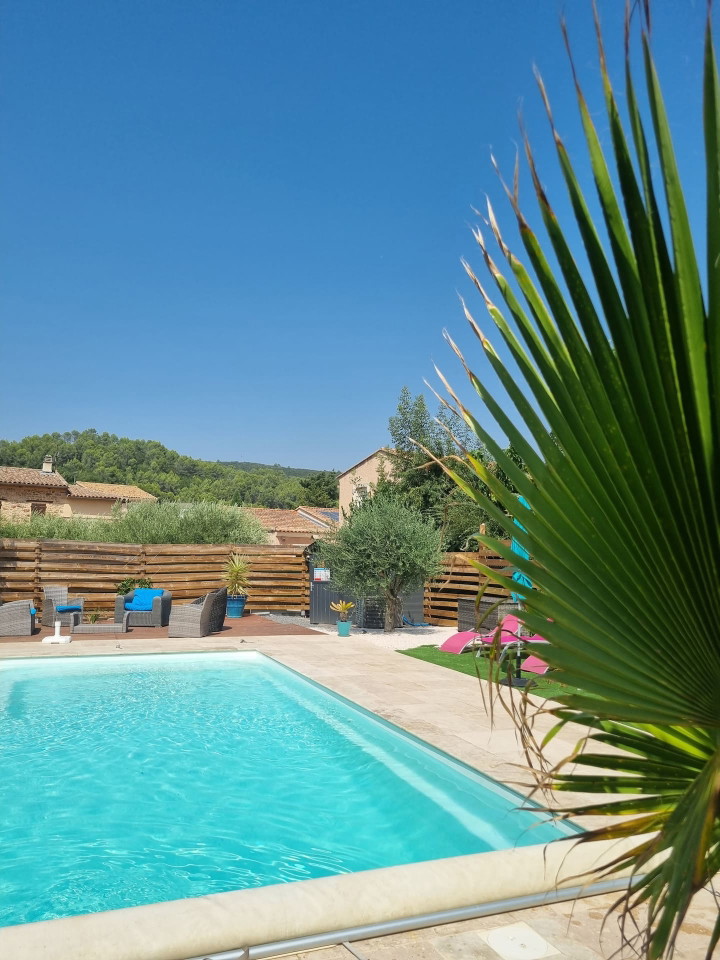 Villa Les 2 Oliviers, 4*, Piscine Privée, Chauffée - Le Cannet-des-Maures