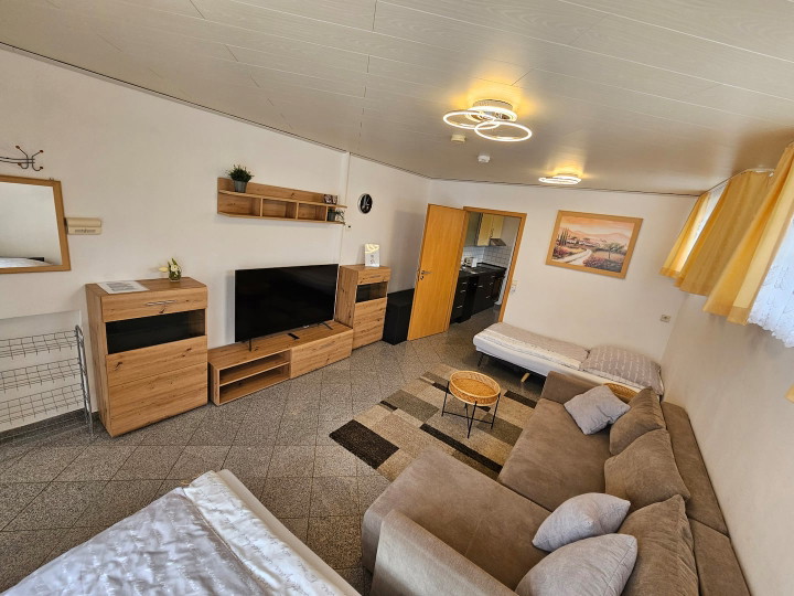Lovely Apartment With Private Access In Eppingen /Ad - Sinsheim