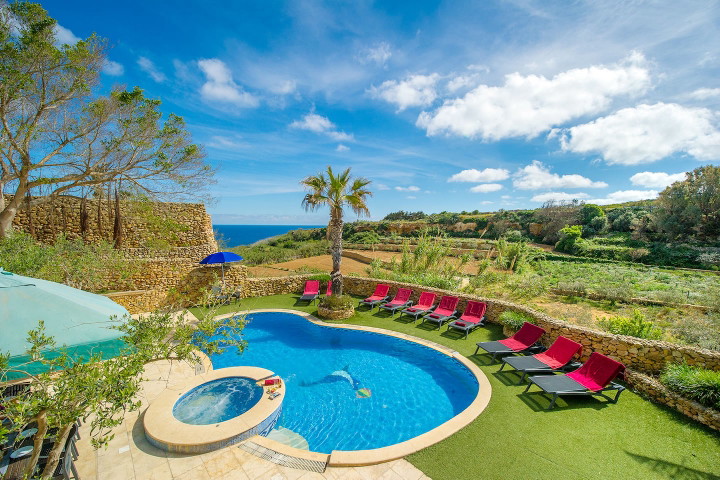 Villa Soldanis 6 Bedrooms - Malta