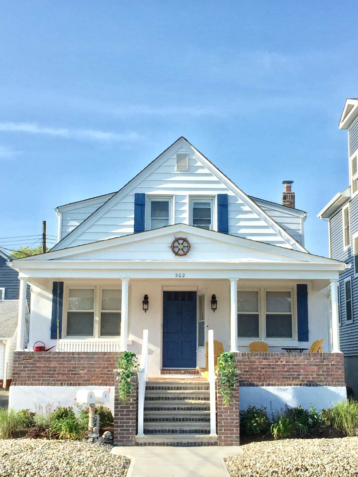 Upstairs Belmar Beach Apartment In Great Location! - Sea Girt, NJ