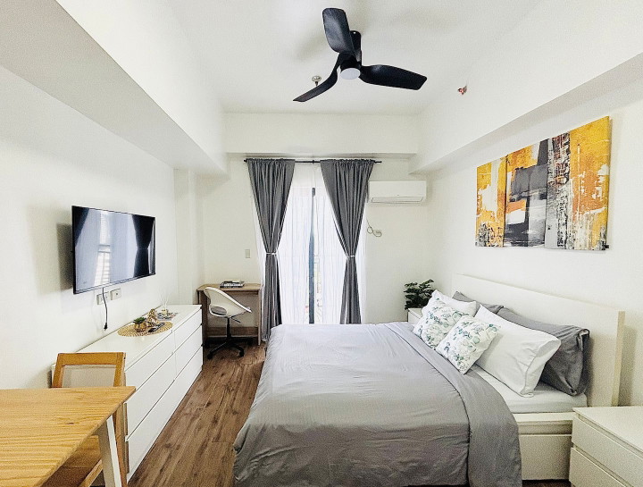 Modern Studio Near It Park | Pool, Gym & Fast Wifi - Cebu