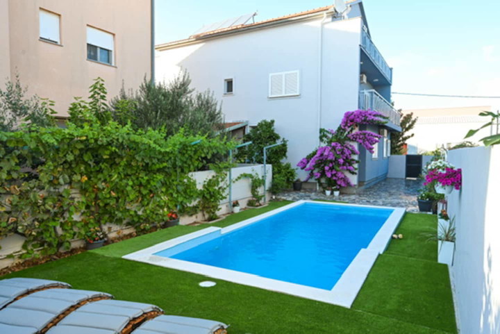 Urban Villa - Zara