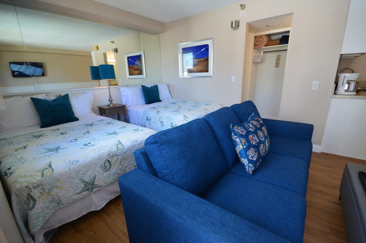 Aloha Surf 1205 Two Beds, Pool, Walk To Waikiki Beach! - Kailua, HI