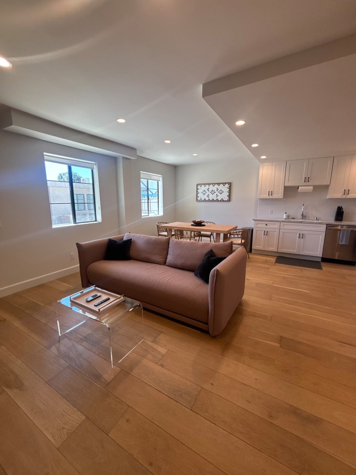 Luxury Coastal Malibu Retreat + Free Parking! - Malibu, CA