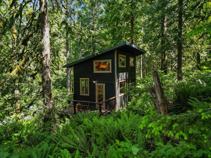 The Marmots Retreat - Skykomish, WA