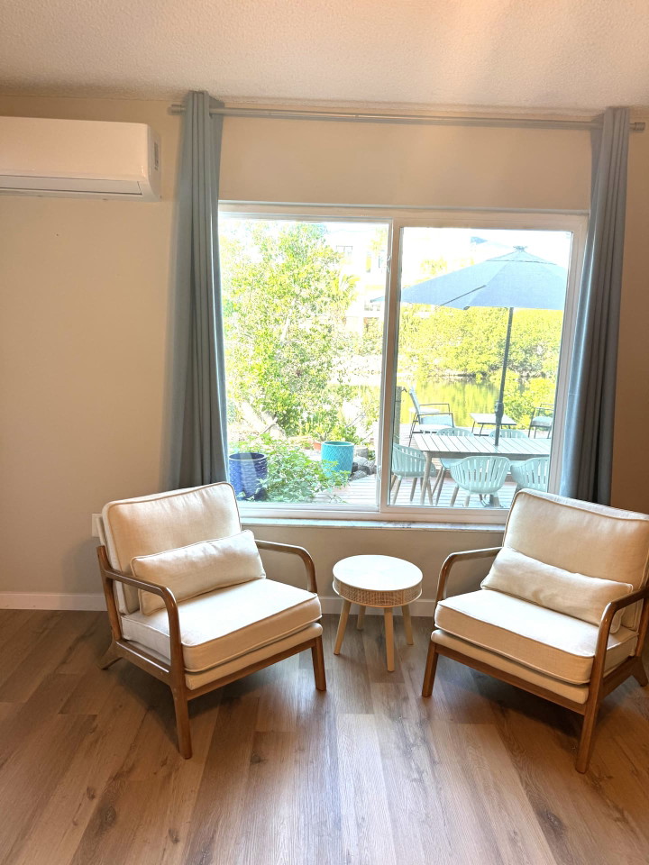 Lake View Condo - Siesta Key, FL