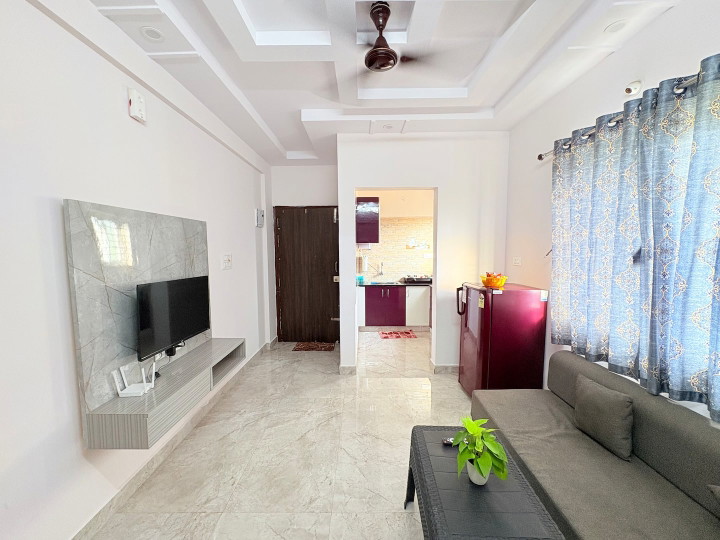 1bhk With Lift 601 (300mtr From Techmahindra) - Bangalore