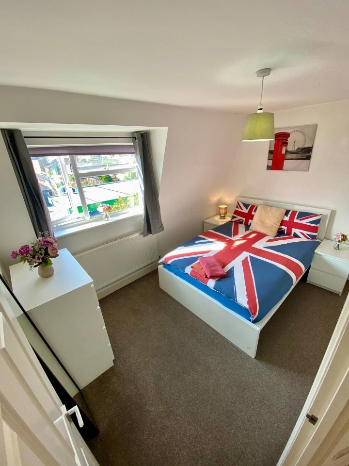 + Cosy 2br Flat-whitechapel Station (6 Mins) - Londres
