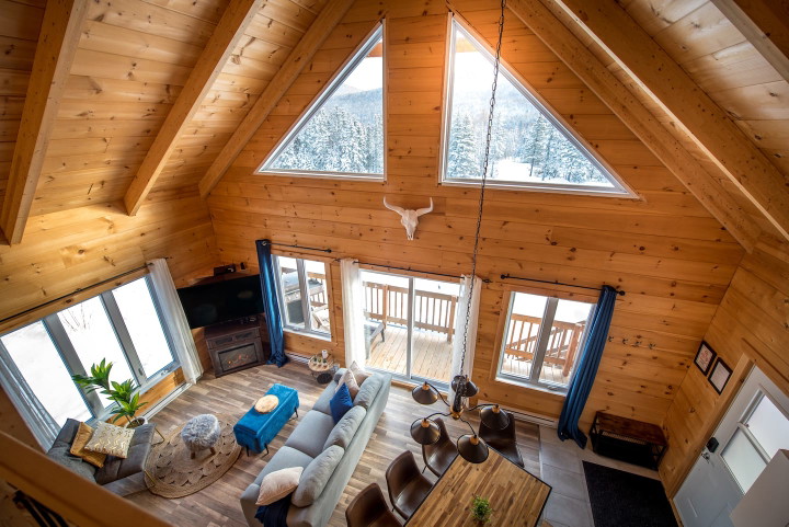 Le Palace | Chalet Rustique Avec Spa - Charlevoix