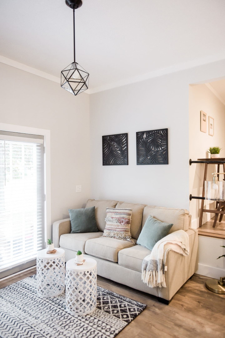 Modern Comfy Suite In Plantation Dist. - Charleston, SC