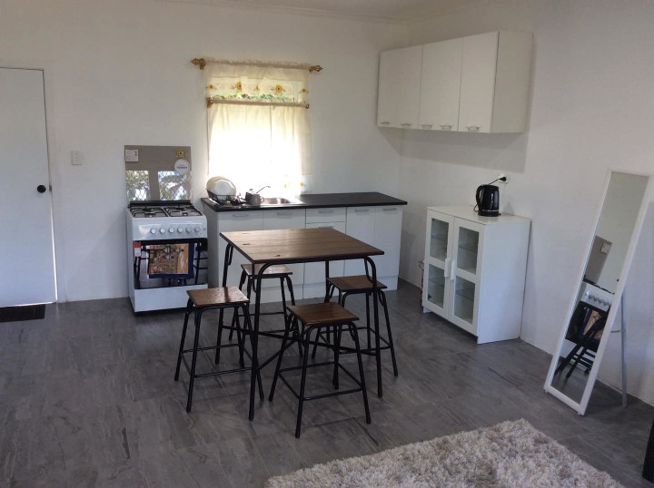 Ilaisaane's Secured Flat, Hala Hihifo, Hala'ovave - Tonga