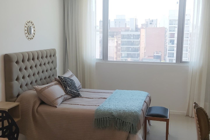Excellent Location, Details And Warmth. - Rosario