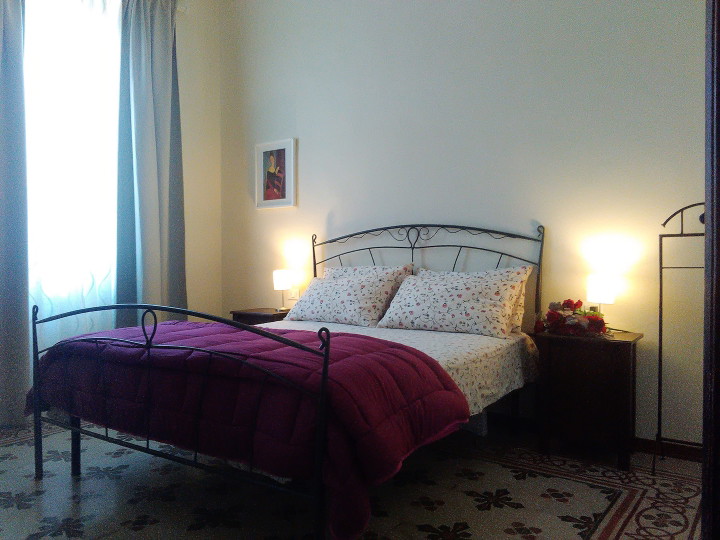 A Stone's Throw From The Sea - Viareggio