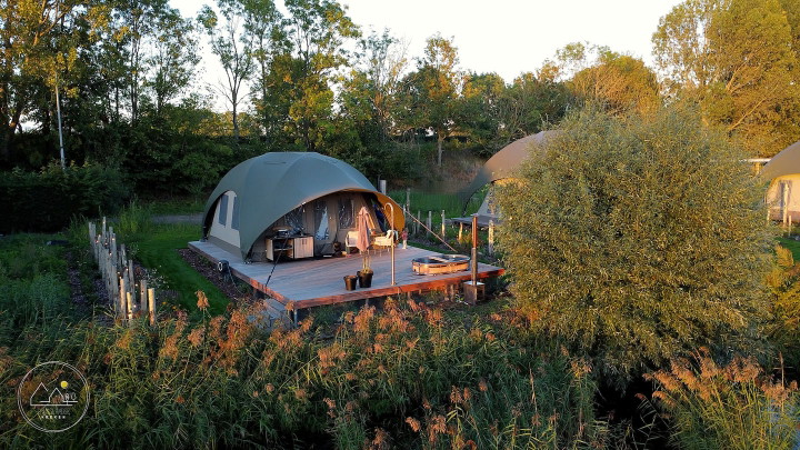 Cozy Lodge Voor Twee Met Pelletkachel En Hottub - Steenbergen