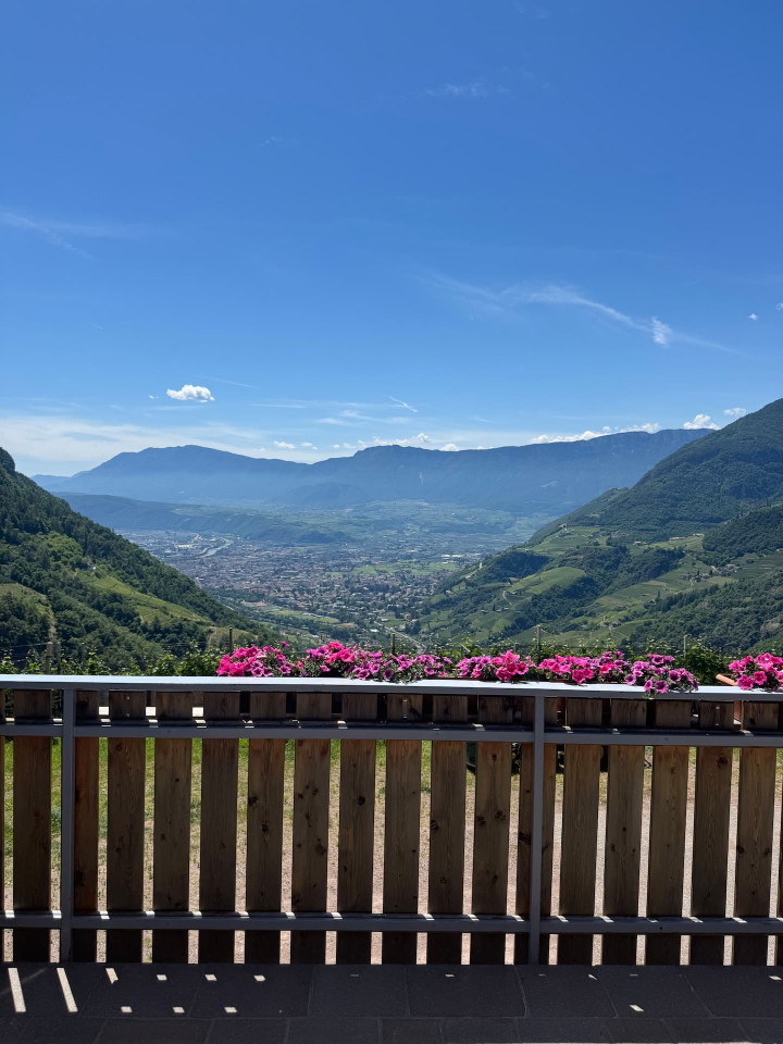 Vue Panoramique Sur Bolzano Et Calme Absolu - Bolzano