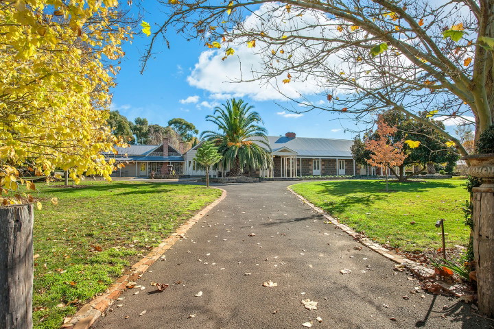 Private Estate - Orchards At Spring Vale Farm - Ballarat