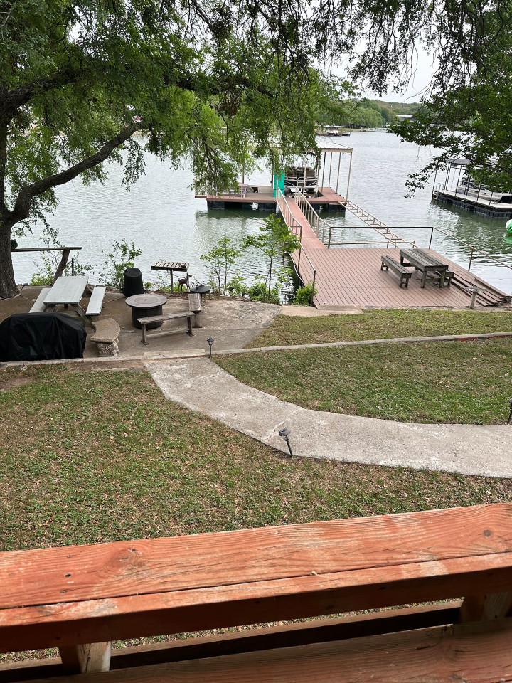 Rods Family Lake House With Boat Dock - Lake Brownwood, TX