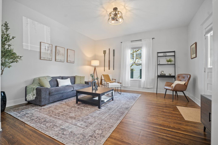 The Leland Lofts - Unit 2 - Bloomington, IL
