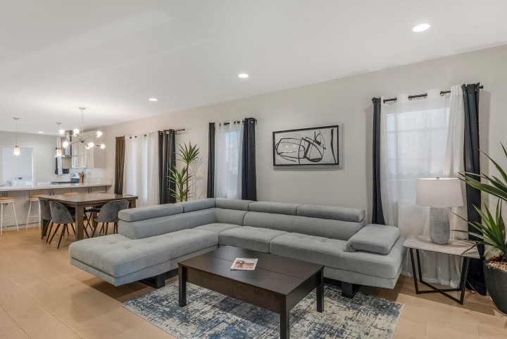 Pet Friendly, Modern, Mins To Retro Row & Beach - Long Beach, CA
